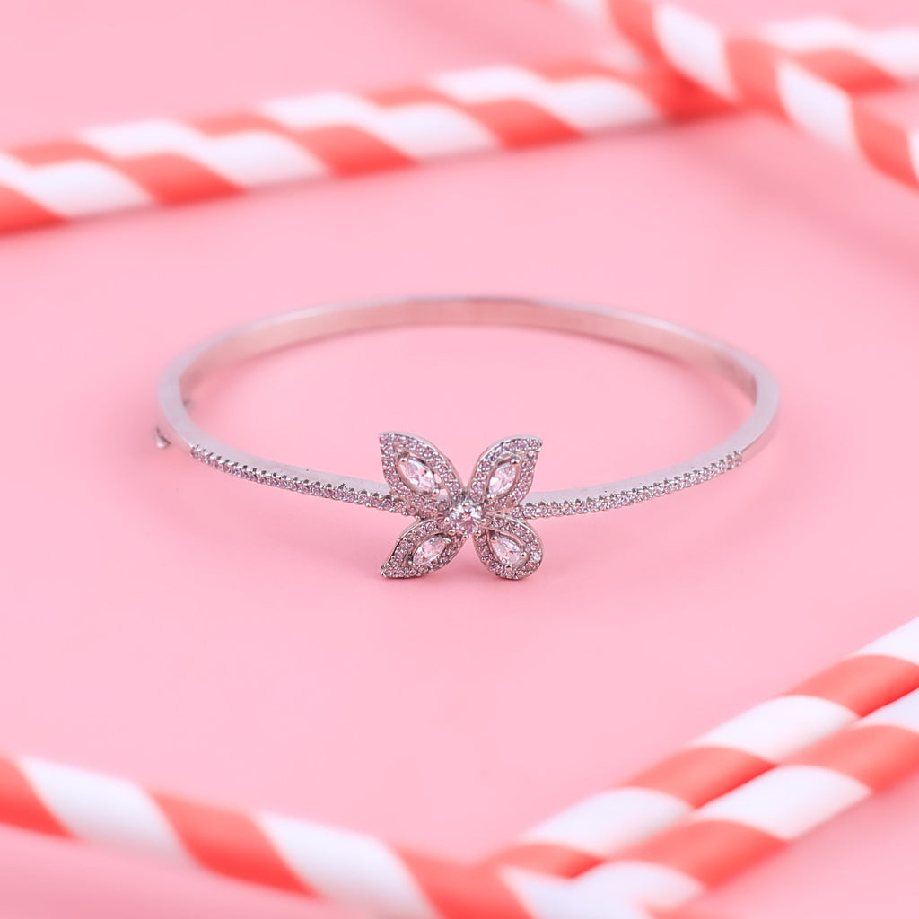 Elara Bloom Cuff – sterluv.in